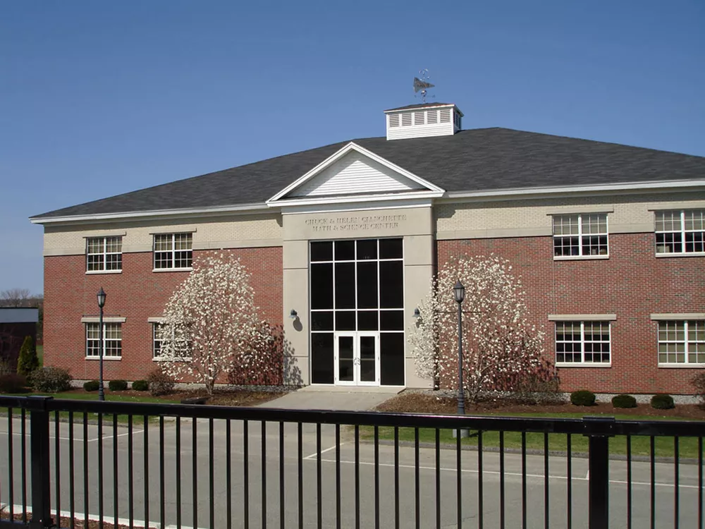 MAINE CENTRAL INSTITUTE – MAINE – Du học Vân Thiên Long